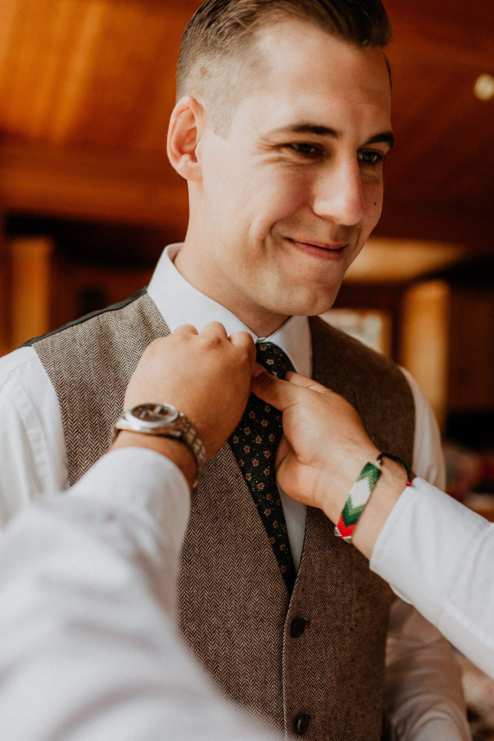 A Sample Modern Wedding Day Timeline - An Exciting Day